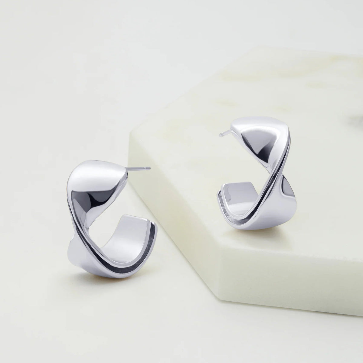 Zafino Marnie Hoop - Silver – Dear Blackbird Boutique